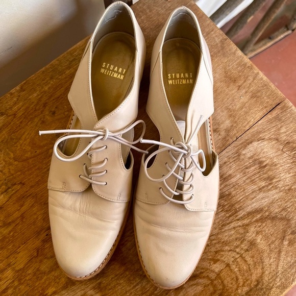 Stuart Weitzman | Shoes | Stuart Weitzman Oxford Laceup Shoes Cream ...